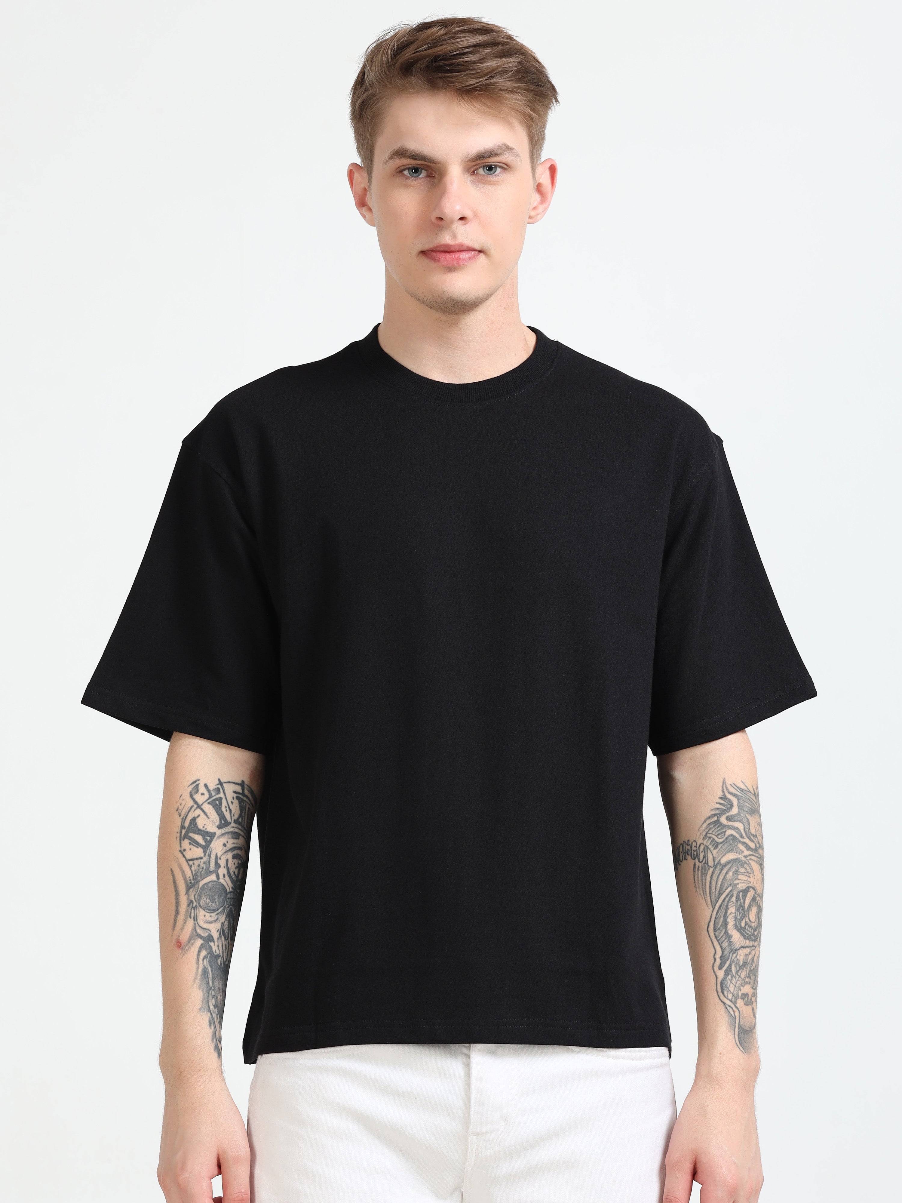 Trendy Oversized T-Shirts Collection – Plain & Printed – Fashvynz